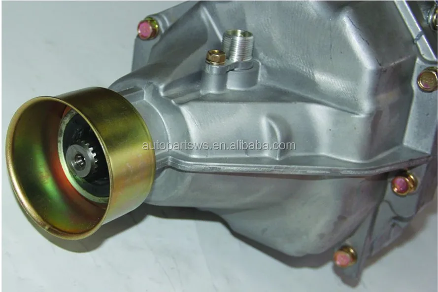 Auto Spare Parts Gearbox 33030-OW641 for Toyota Hiace