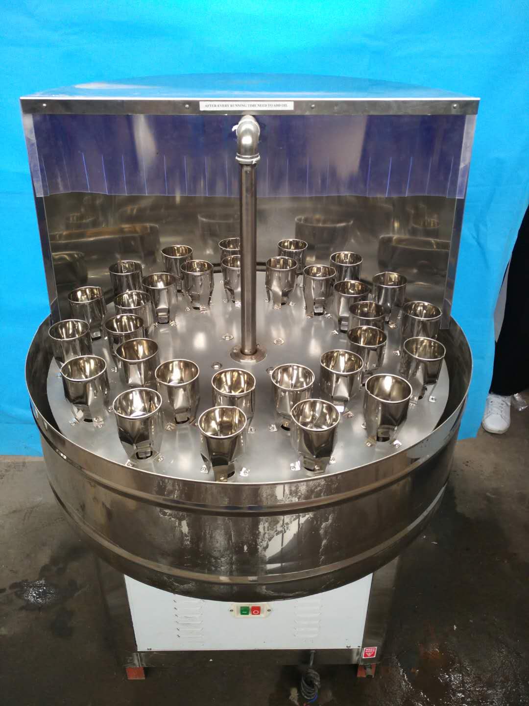 Manual Plastic Bottles Purified Water Cleaning Machine 30 Heads