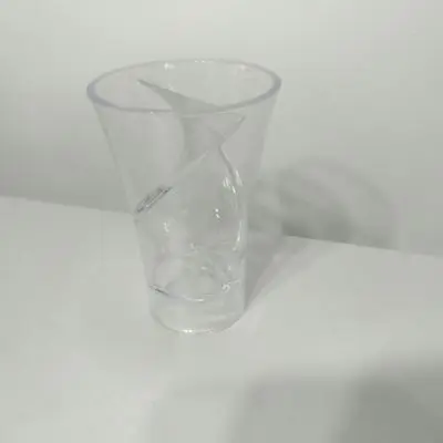 Reusable 2 oz Clear Plastic Split Shot Glasses for Cocktails OEM