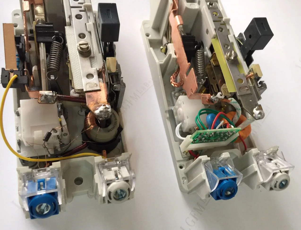 To Supply Bipolar Quadrupole Single Phase Mcb Service Switch Db90 S 2p ...