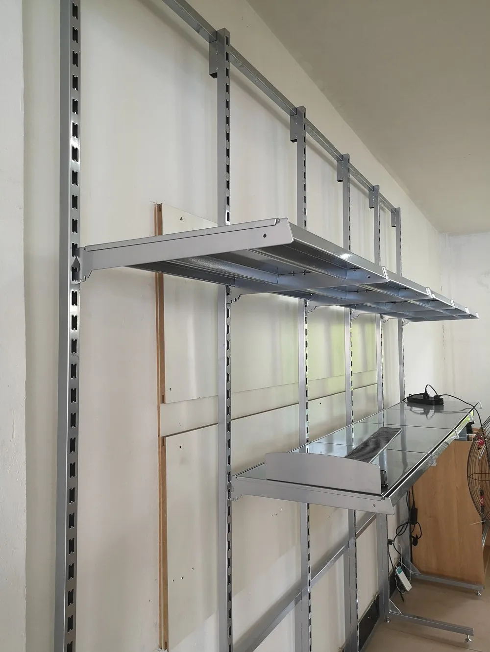 Wall Mounted Display Clothes Shelving - Supermarket System