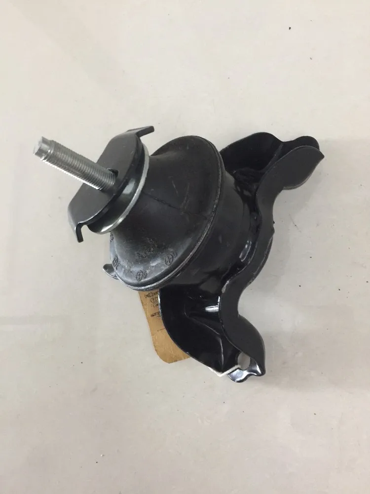 9368 A7143 21810-2e000 21812-2e000 Hydraulic Engine Motor Mount Front ...