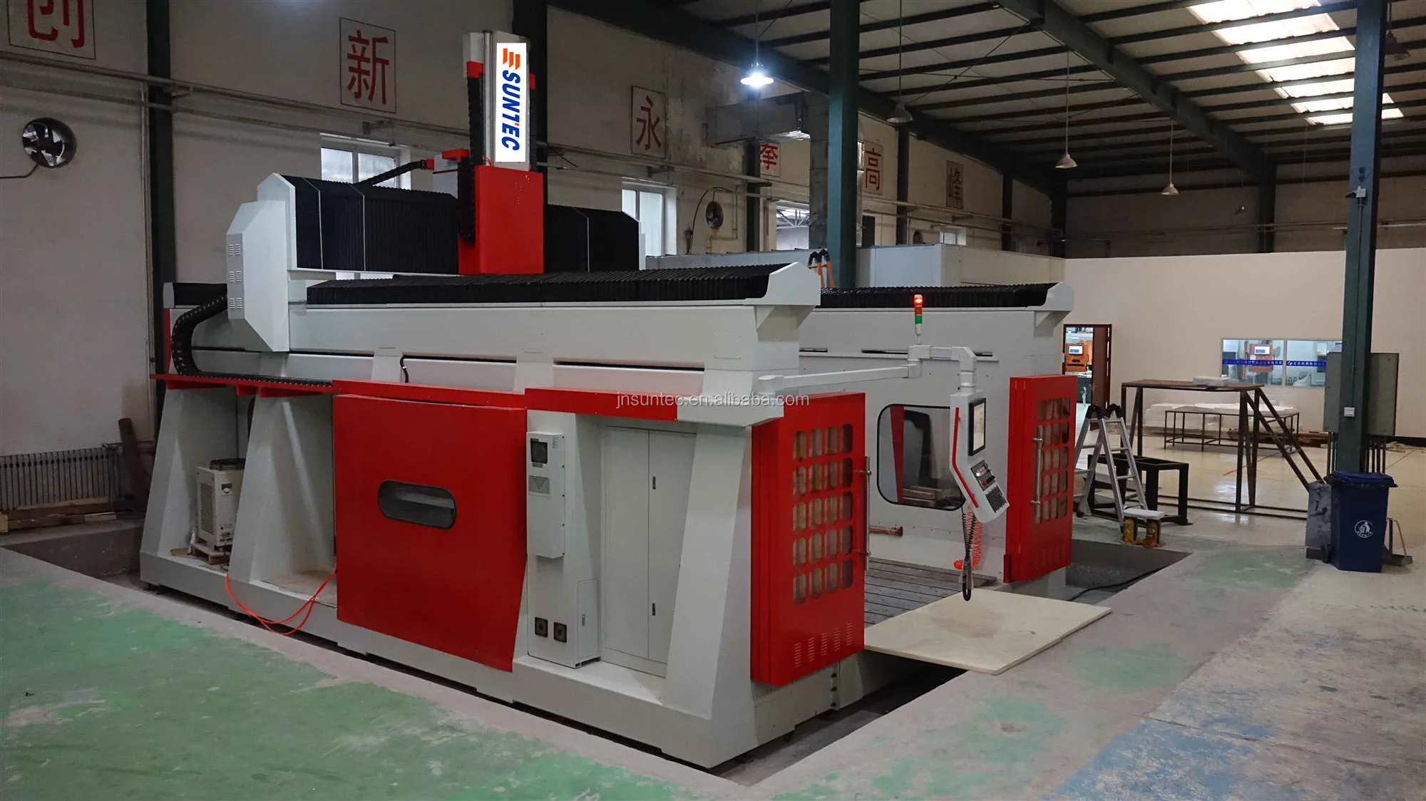 Italy Saccardo 18kw 5 Axis CNC Router - Precision & Power