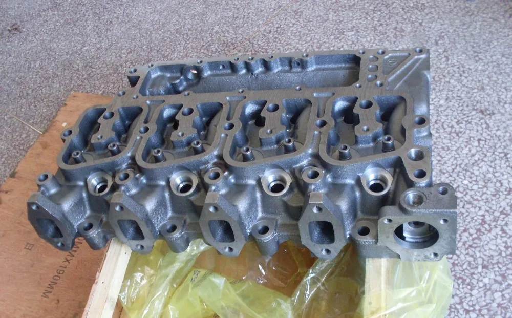 Cummins 4BT Cylinder Heads - Reliable Performance & Durability