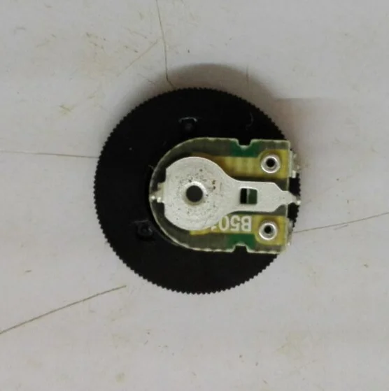 16mm Thumb Wheel Potentiometers B1K - Carbon Composition