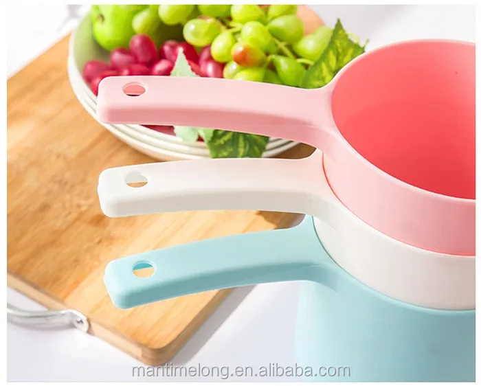 Plastic Water Bucket Ladle Cup Bowl Hanging Bailer With Handle Kitchen ...