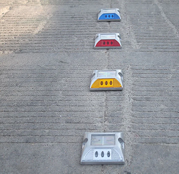 Cheap Price Aluminum Driveway Pavement Marker Amber Led Lane Divider ...