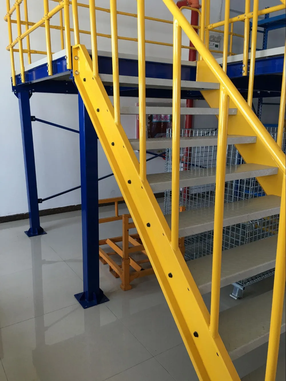 Mezzanine Floors Platform Racking System - Durable & Versatile