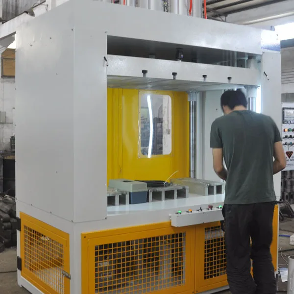 Composite Vacuum Pneumatic Compression Machine For Foam - Buy Pneumatic ...