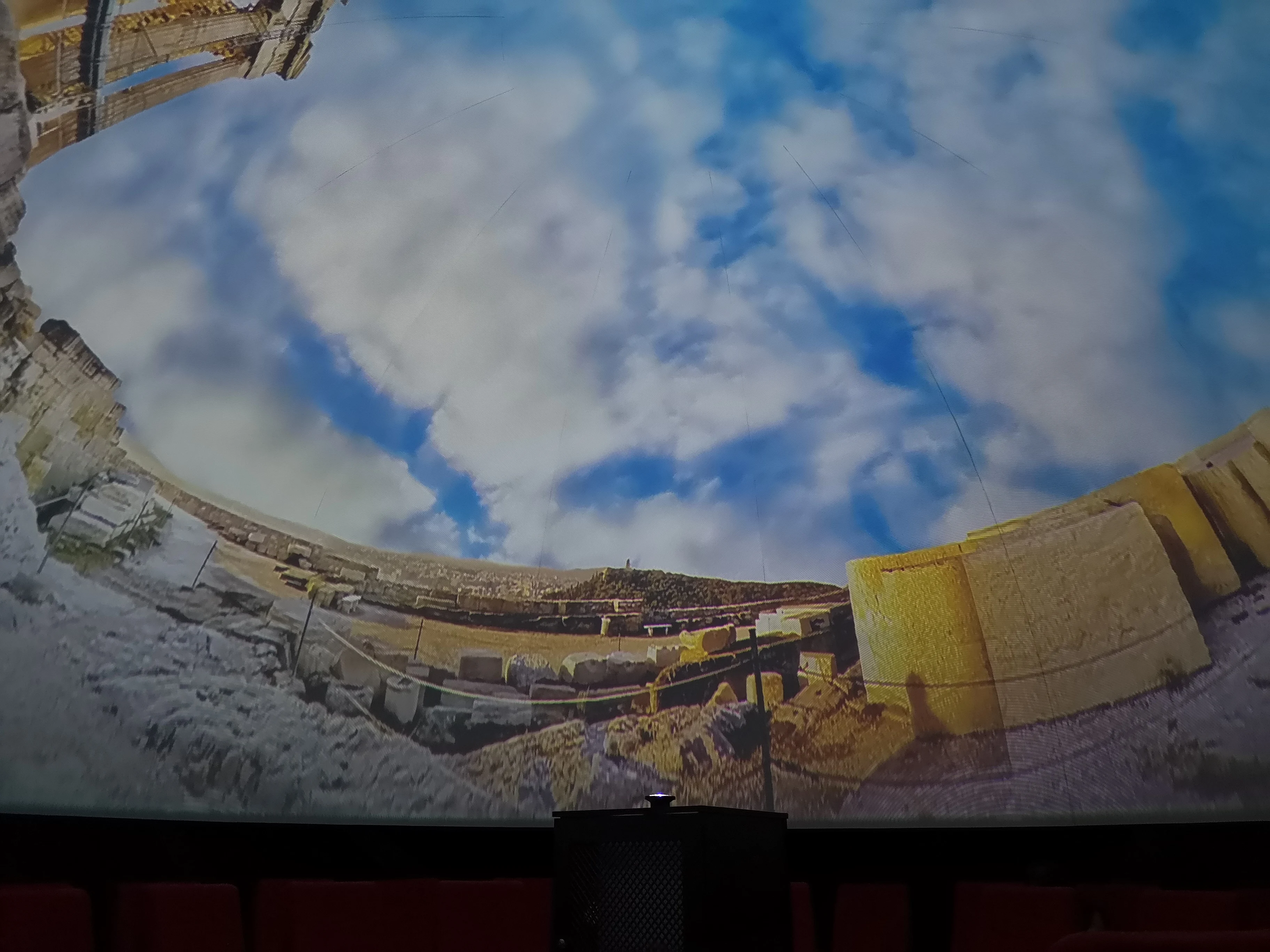 180 Degree Fisheye Lens for Barco F80-4K12 Projector for Dome Sphere