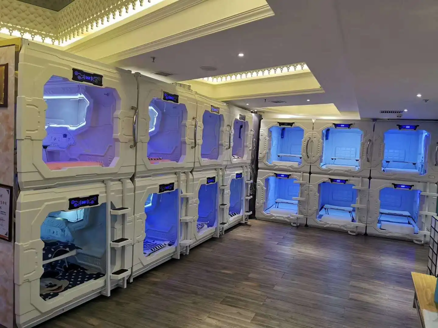 Starsdove- Mini Space Capsule Hotel Bed Capsule Room - Buy Space ...