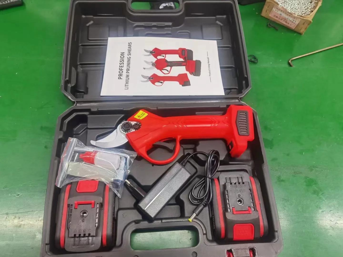 Lithium Battery Scissors Electric Garden Pruning Scissor - Buy Garden ...