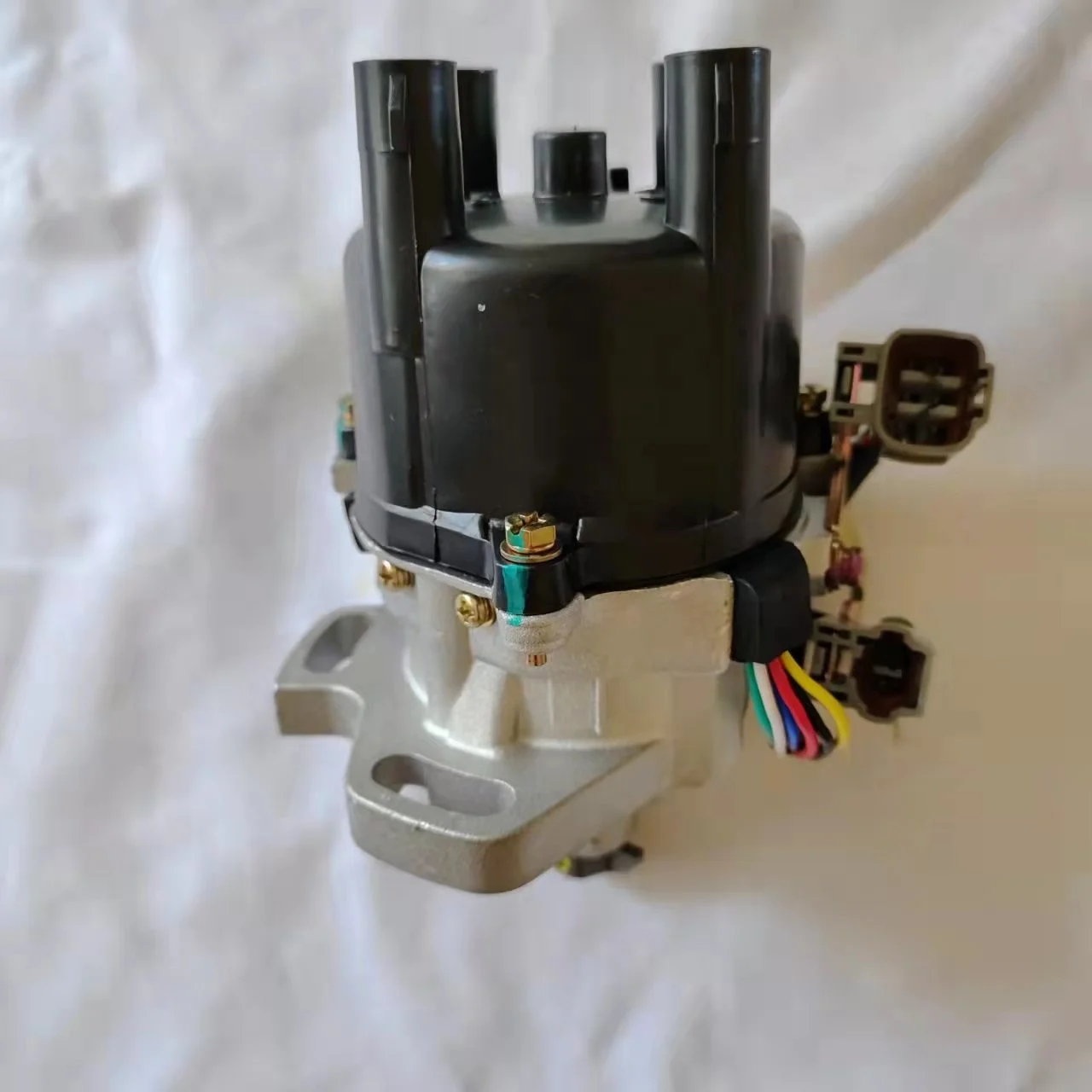 Ignition Distributor for Toyota 3y Engine - ZUYIKO 19030-73010