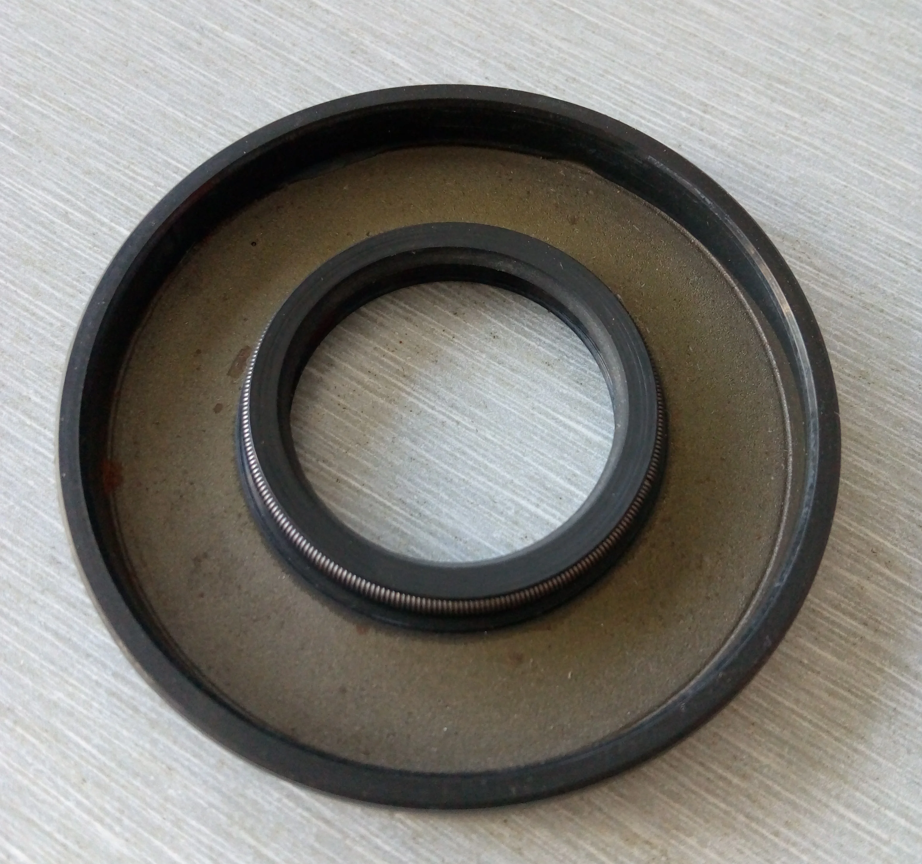 Diesel Engine Parts C4.4 Crankshaft Front And Rear Oil Seal 2418f437 ...