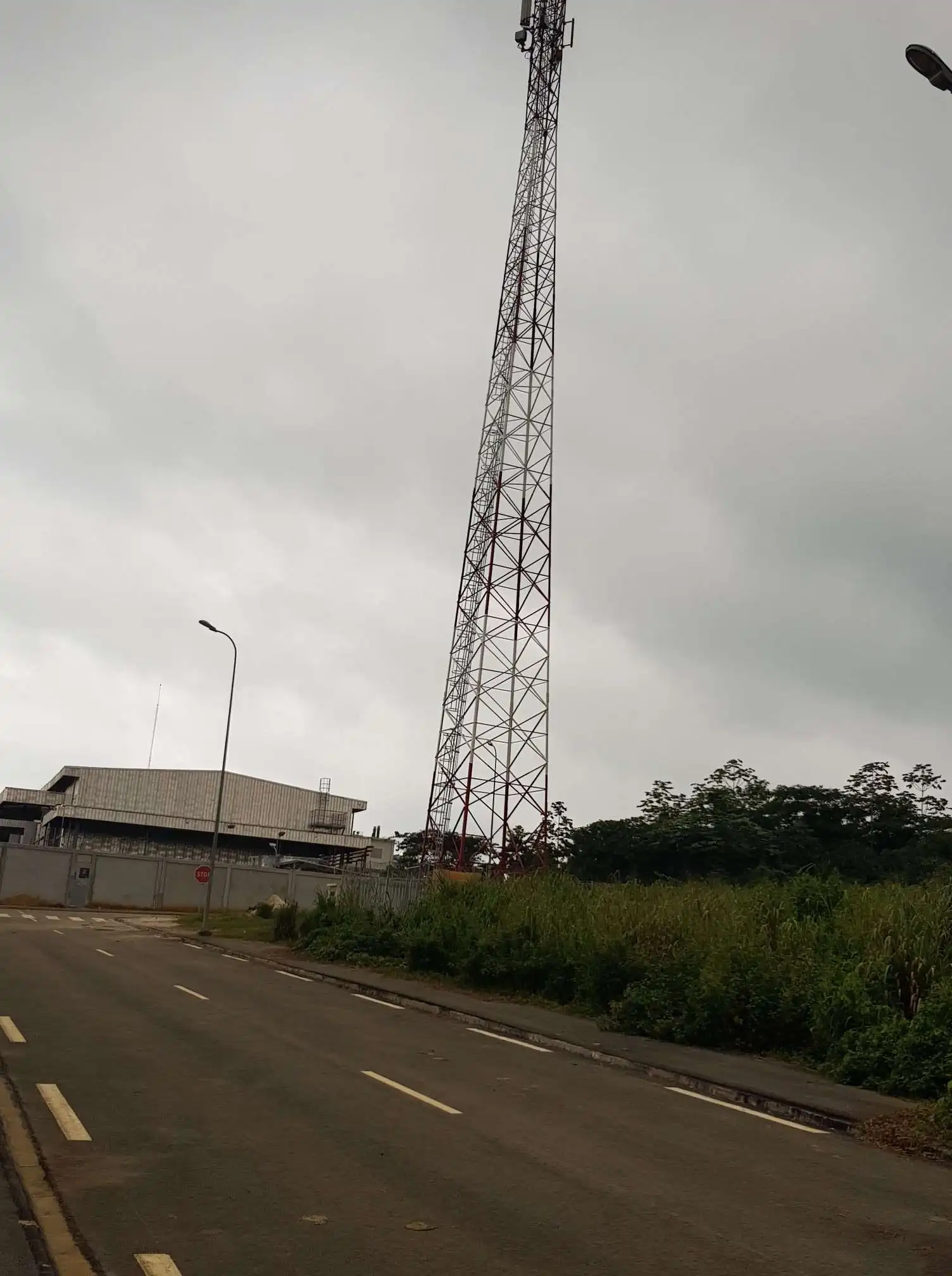 Antenna Tower Lattice Tower with Aviation Obstruction Lights| Alibaba.com