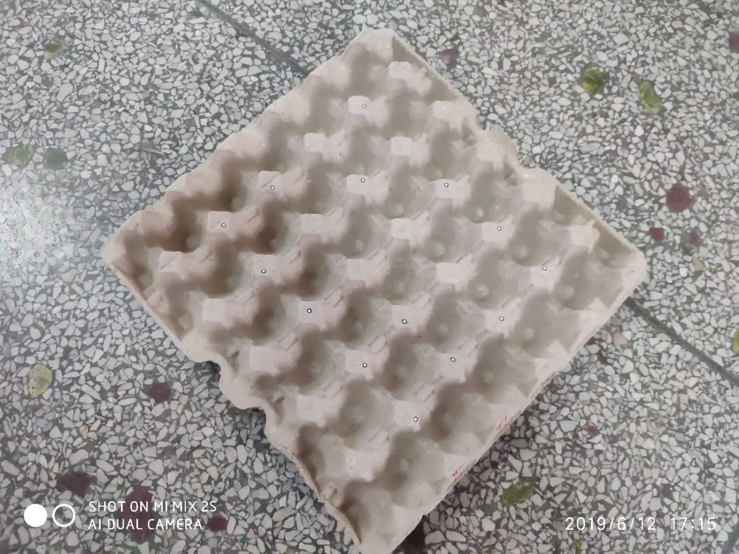 폐지 펄프 재활용 프로젝트 사용하여 계란 트레이 만드는 기계 금형 Buy Recyling 프로젝트 폐기물 사용 계란 트레이 기계종이 펄프 트레이 금형 Product