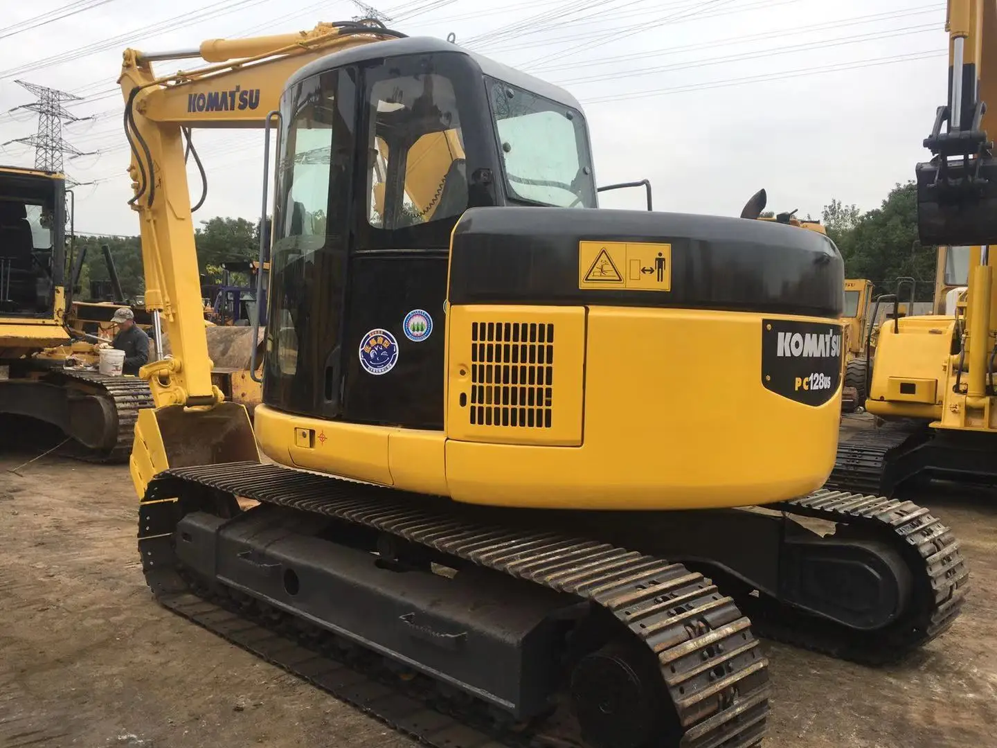 Used Excavator Of Komatsu Pc128 For Super Sale - Buy Used Komatsu Pc128 ...