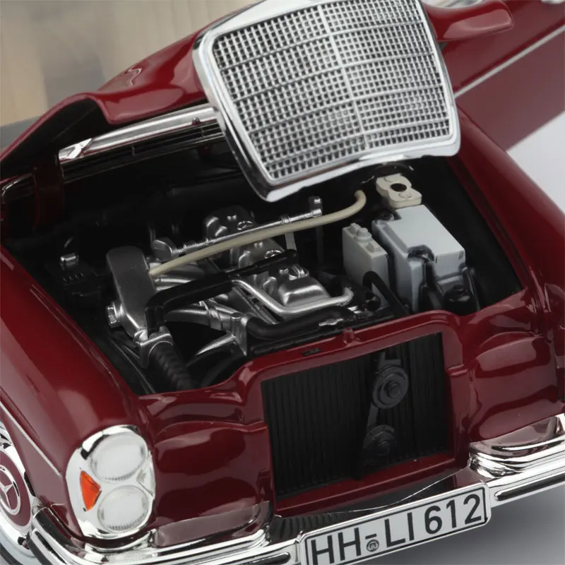 Customized Diecast Cars 1:18 - Collectibles for All Ages