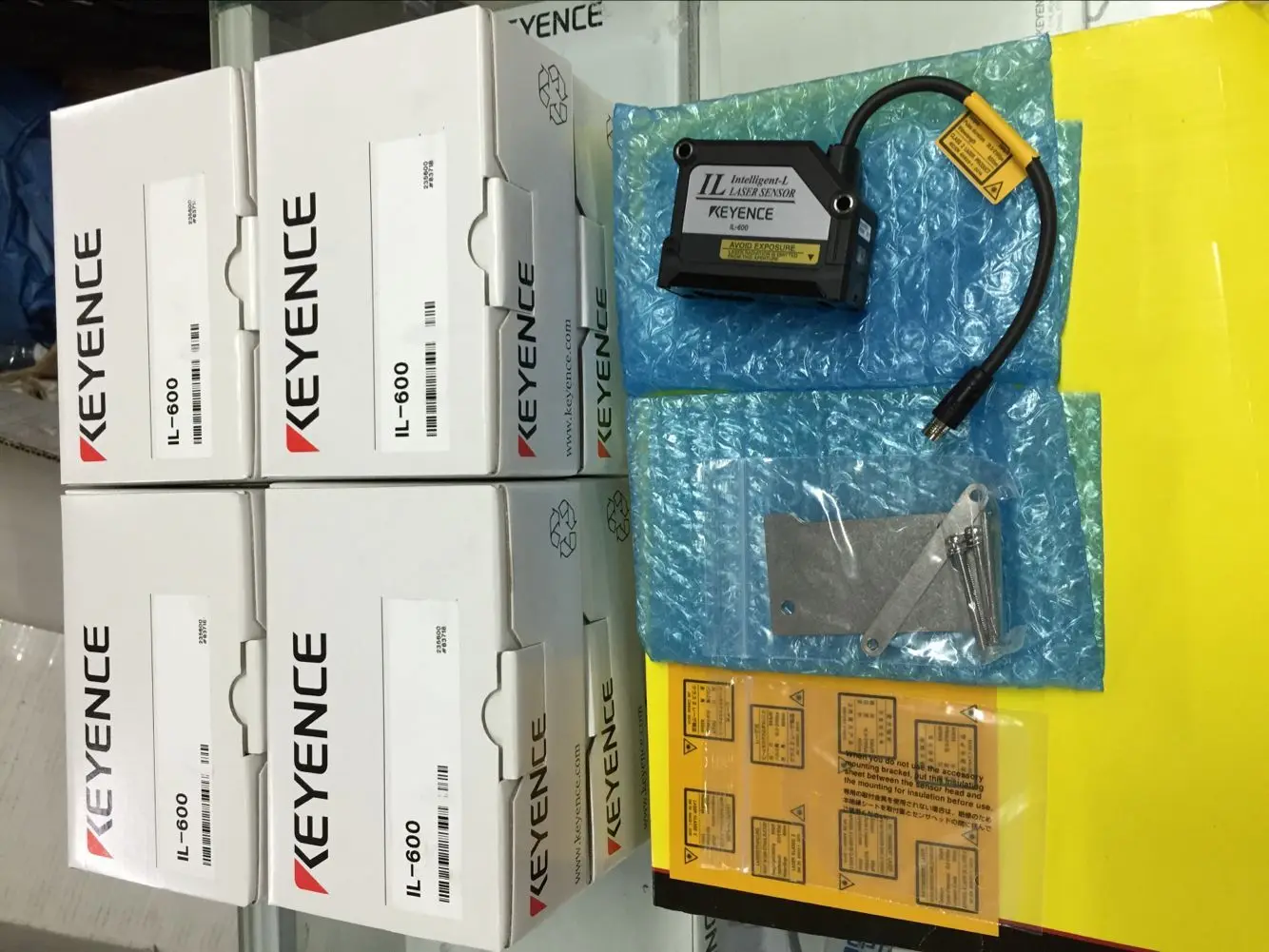 Keyence Il-030 Cmos多功能模拟激光传感器传感器头新原装 - Buy 激光传感器 Il-030 Cmos 多功能模拟激光传感器 ...