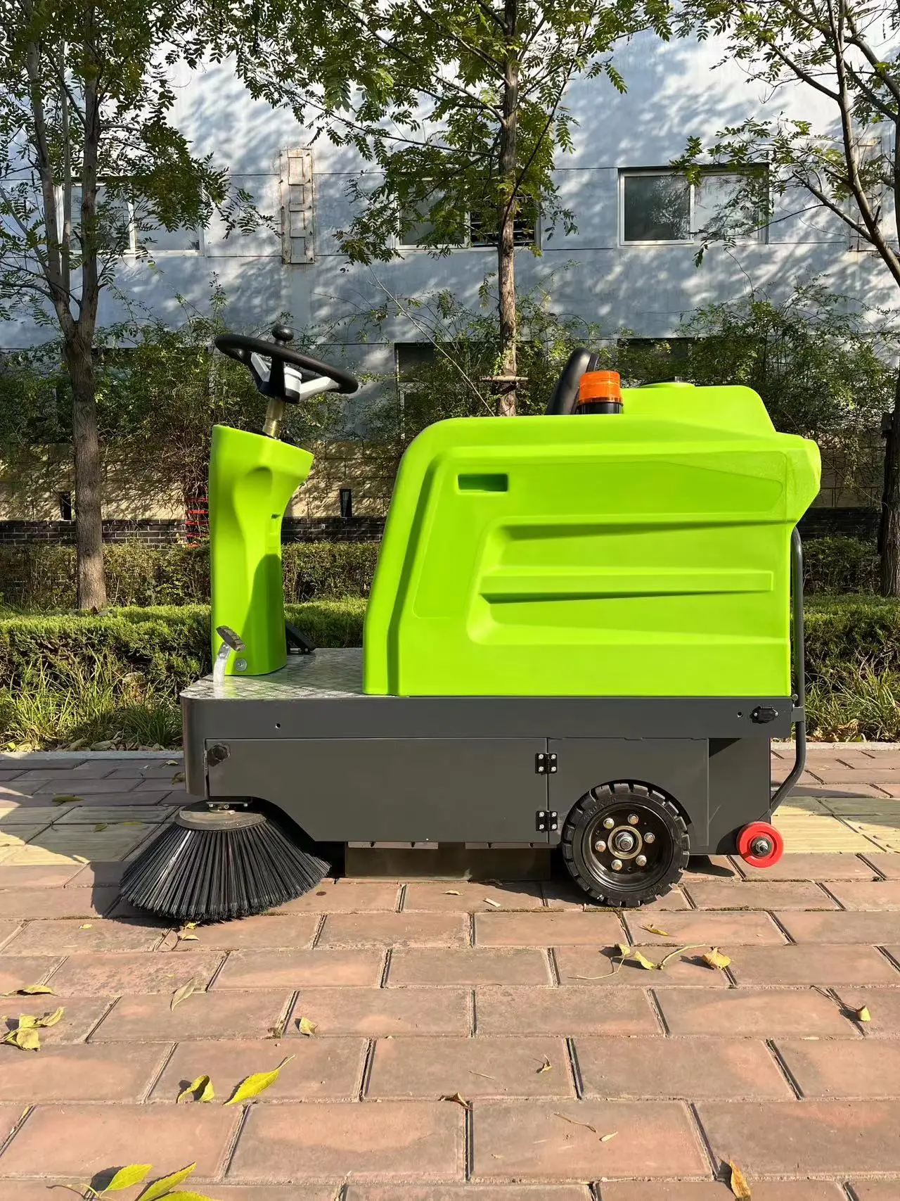 Workshop Warehouse Sweeper Ride-on Sweeper - Buy Shopping Mall Sweeper ...