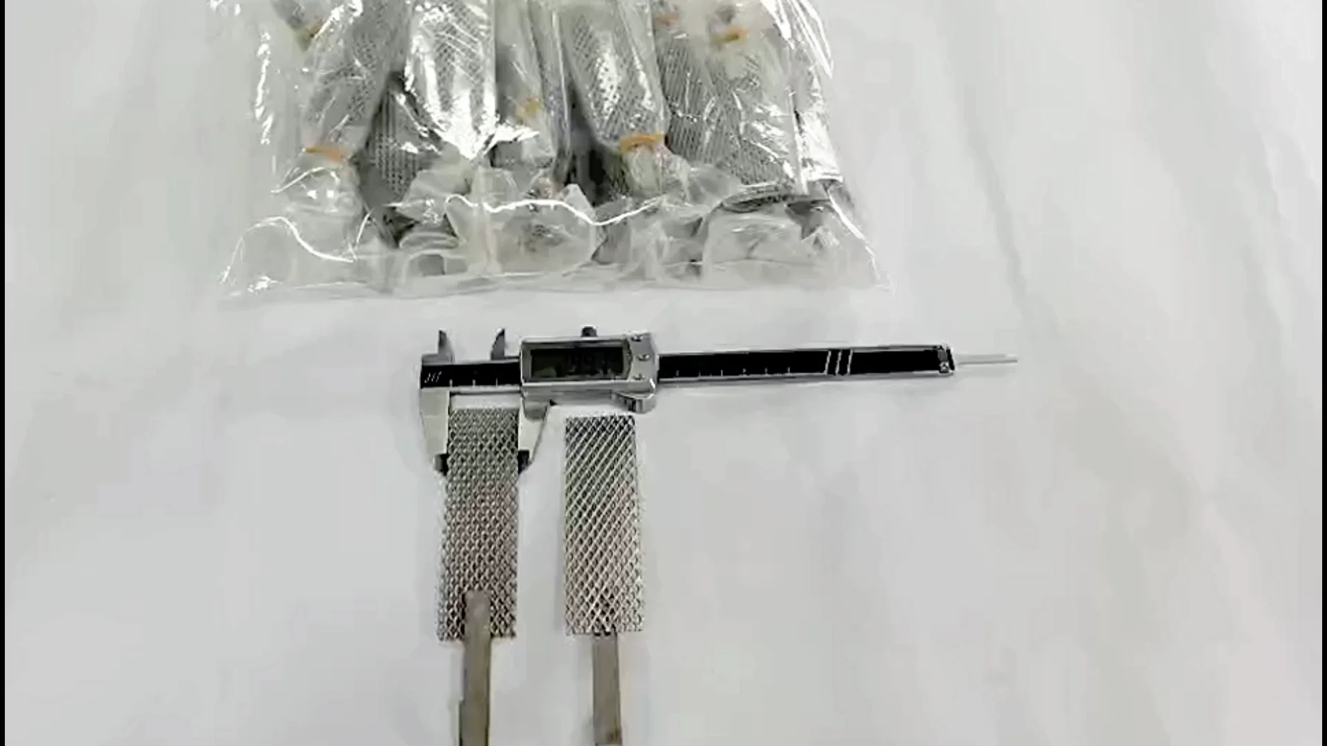 Platinized Titanium Mesh Anode For Electroplating For Producing H2 And ...