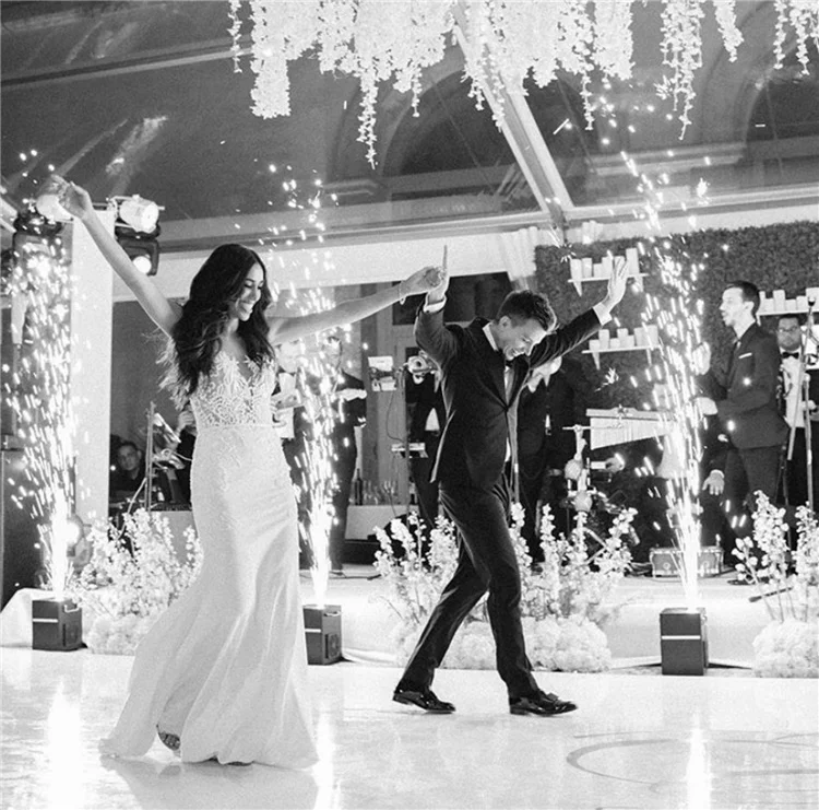 Waterfall Remote Cold Spark Machine for Wedding Fireworks