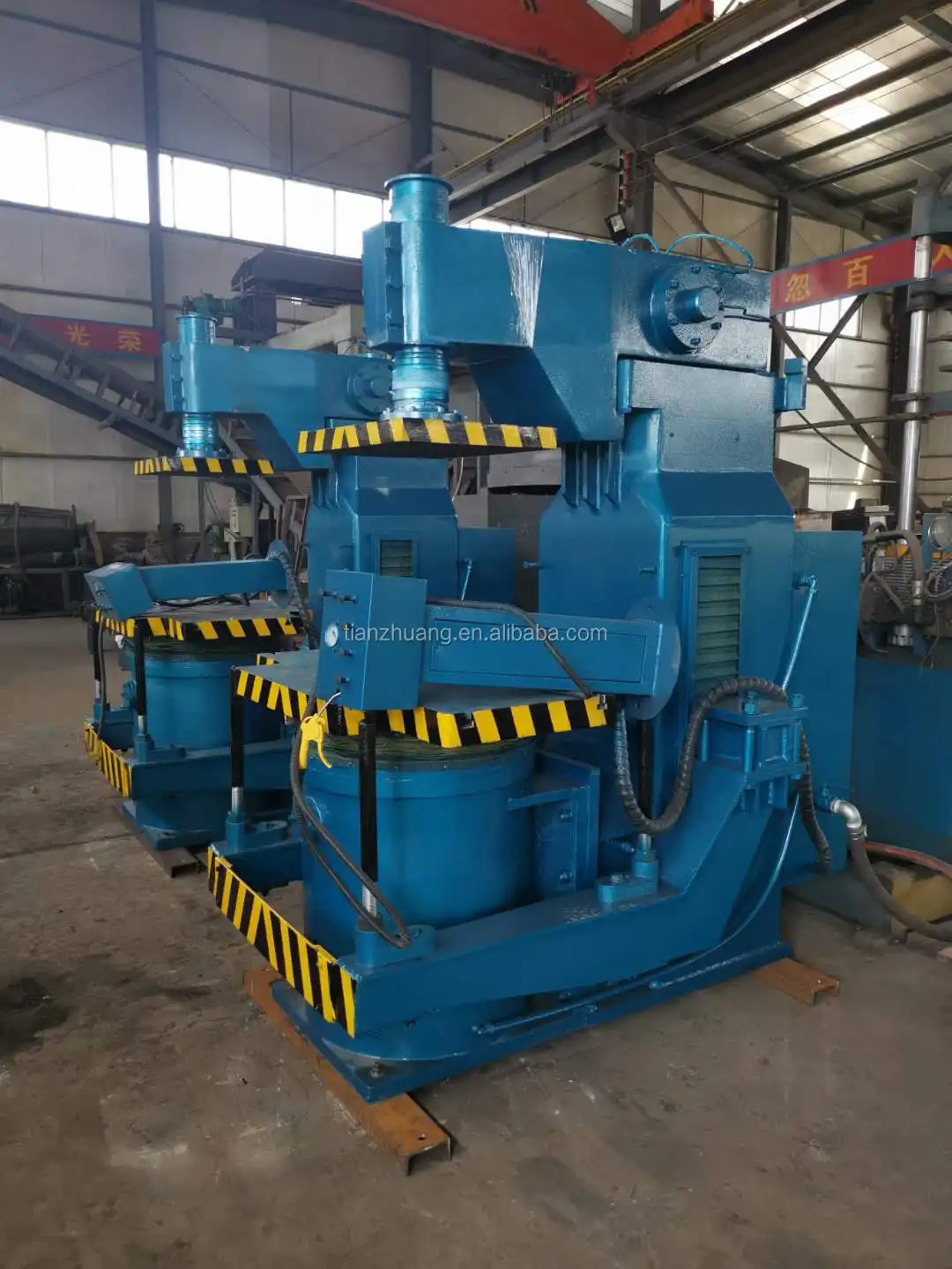 Jolt Squeeze Green Sand Moulding Molding Machine Manufacturer/Metal ...