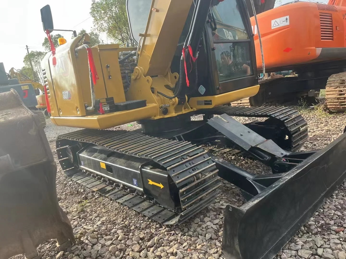 Used Excavator Caterpillar Excavating Machinery 307C 307E 307d 7 Ton ...