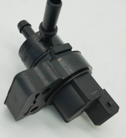 Fuel tank Regeneration Purge Vent Valve A2124702793 2124702793 for ...