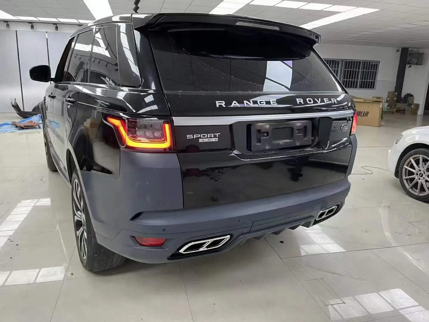 2013 Revamped 2022 Old Range Rover Sport Revamped New Range Rover Sport ...