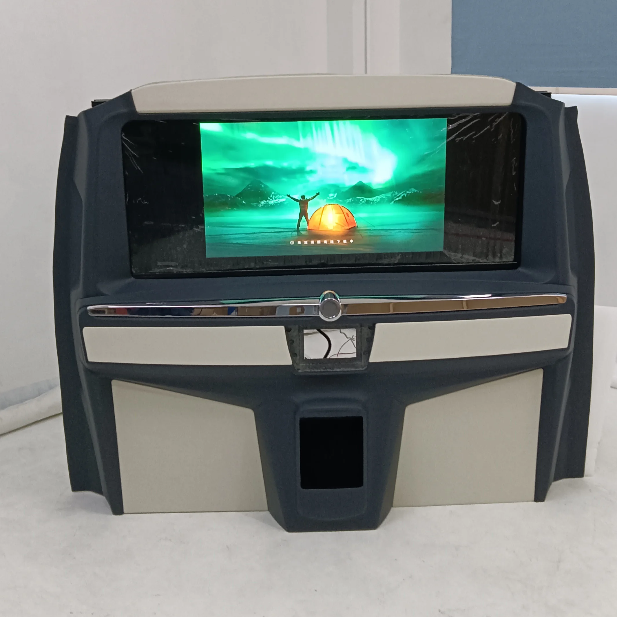 Promotional Luxury Van Interior Accessories Car Partition With Tv For ...