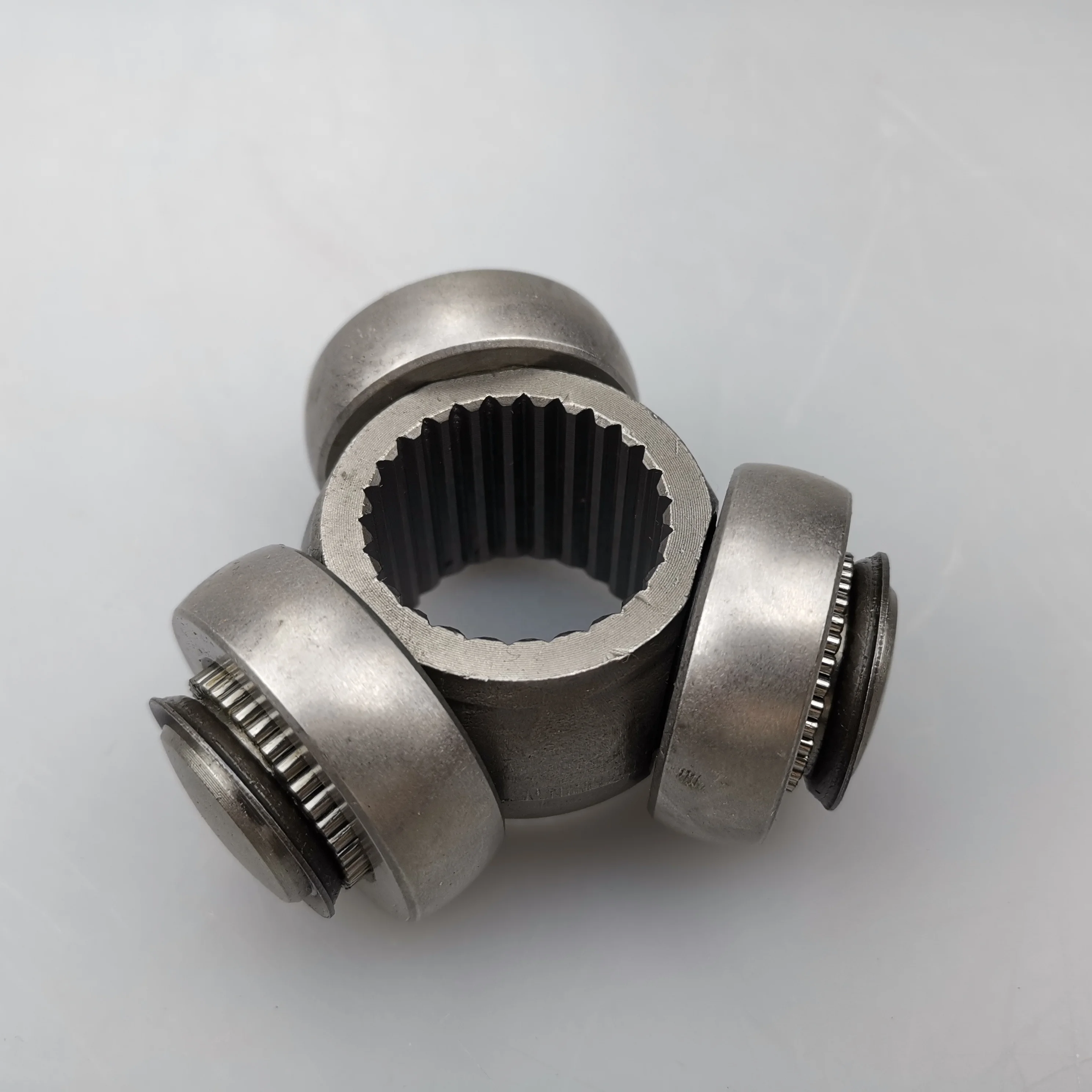 SAIC MAXUS V80 Three Star Bearing - Reliable Performance