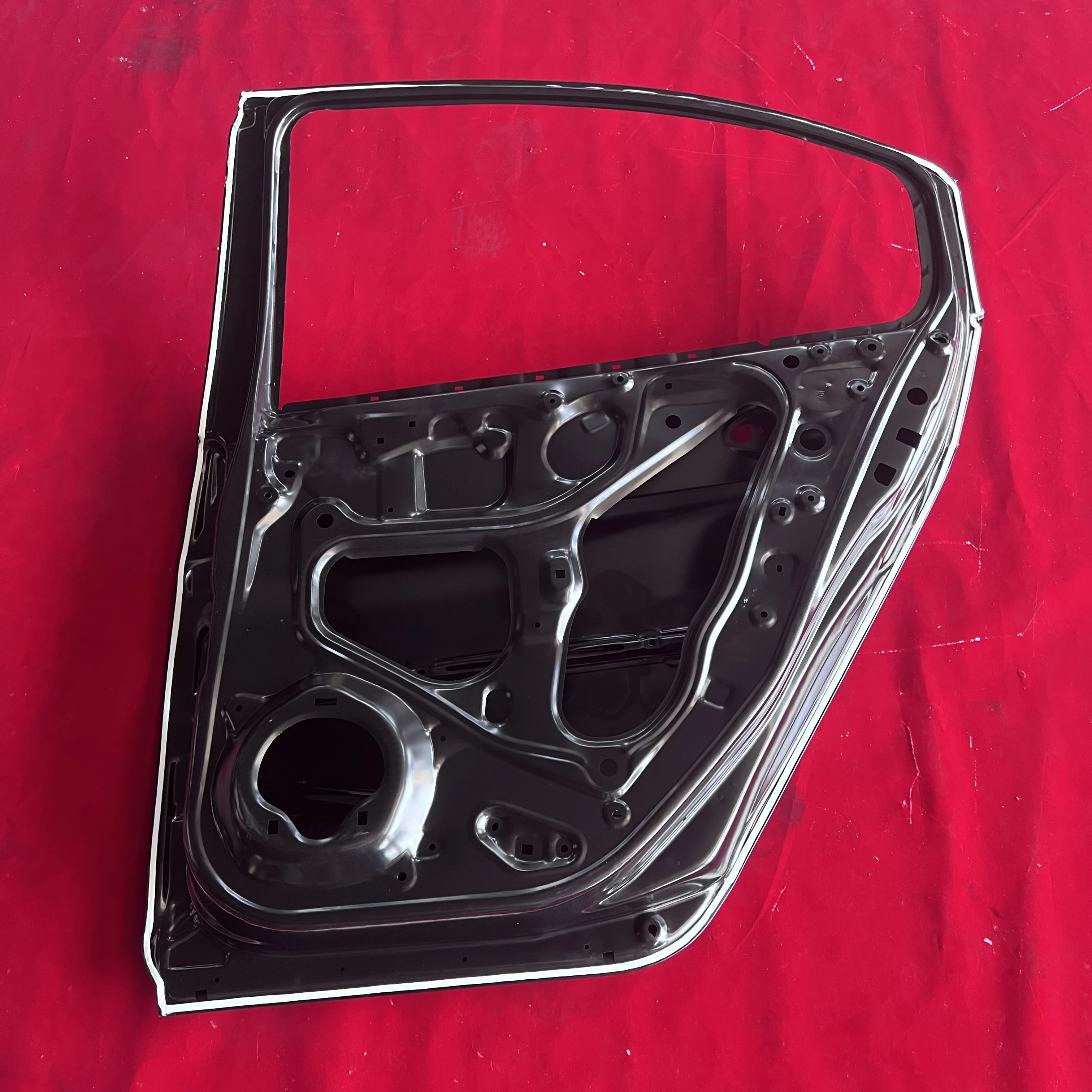 2015 City High Quality Steel Car Rear Door New Condition Car Body Parts ...