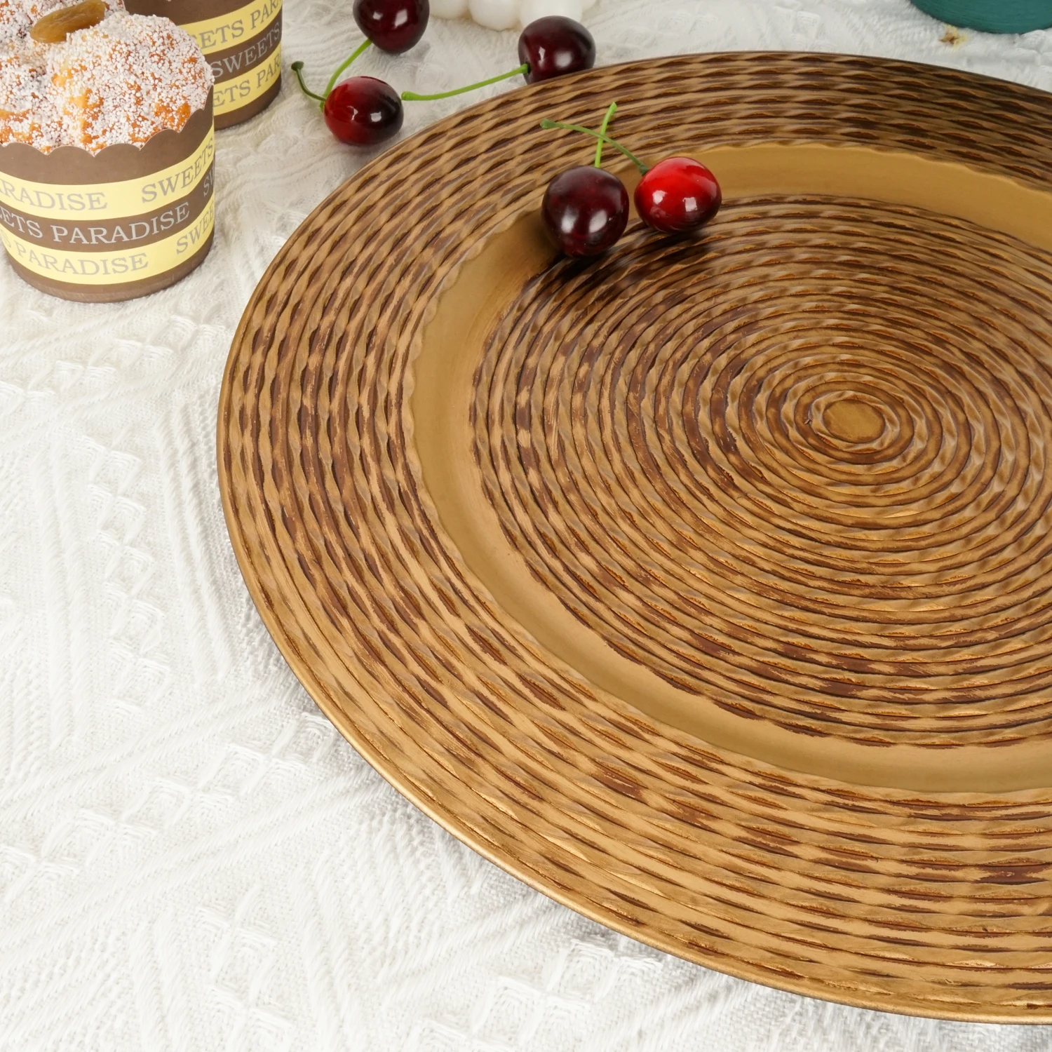 Wholesale Rustic Style Woven Rattan Pattern Brown Plates