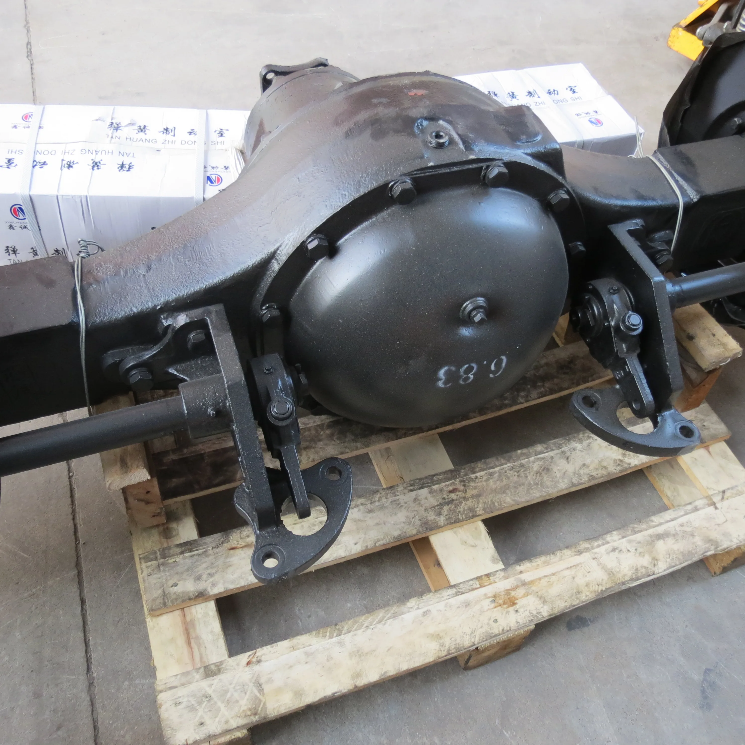 Top Quality Truck Spare Parts Rear Axle Assy 2401b-00005 - Buy Rear ...