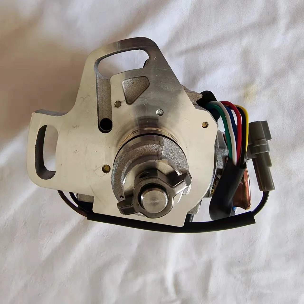 Ignition Distributor for Toyota 3y Engine - ZUYIKO 19030-73010