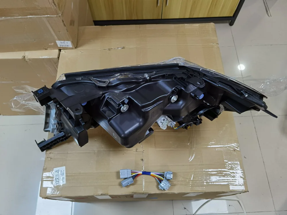 High Quality LED Headlight Assembly for Toyota Land Cruiser 2016-2021 ...