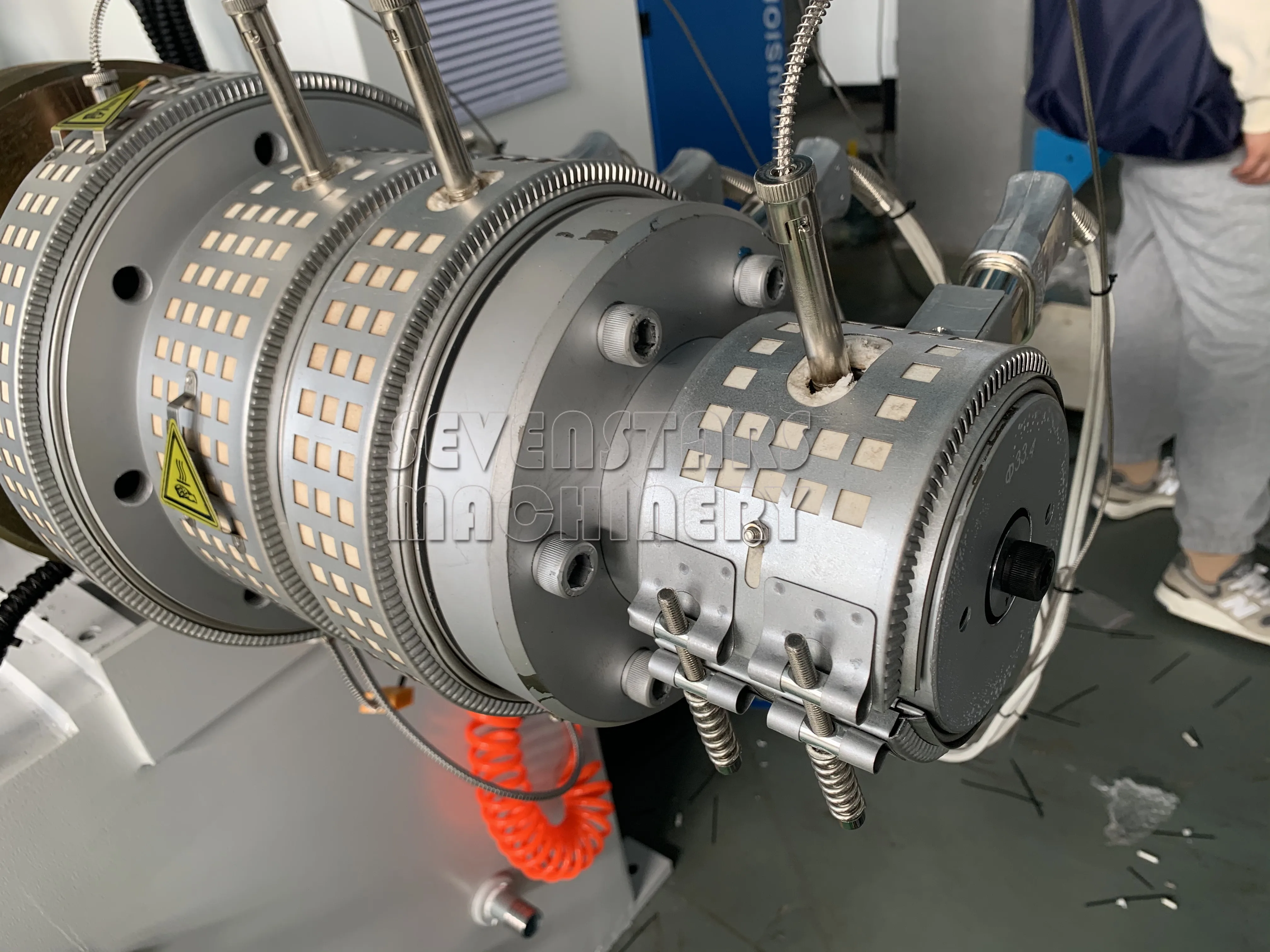 Pvc Plastic Machine Pvc Pipes Production Line For Water And Electricity ...