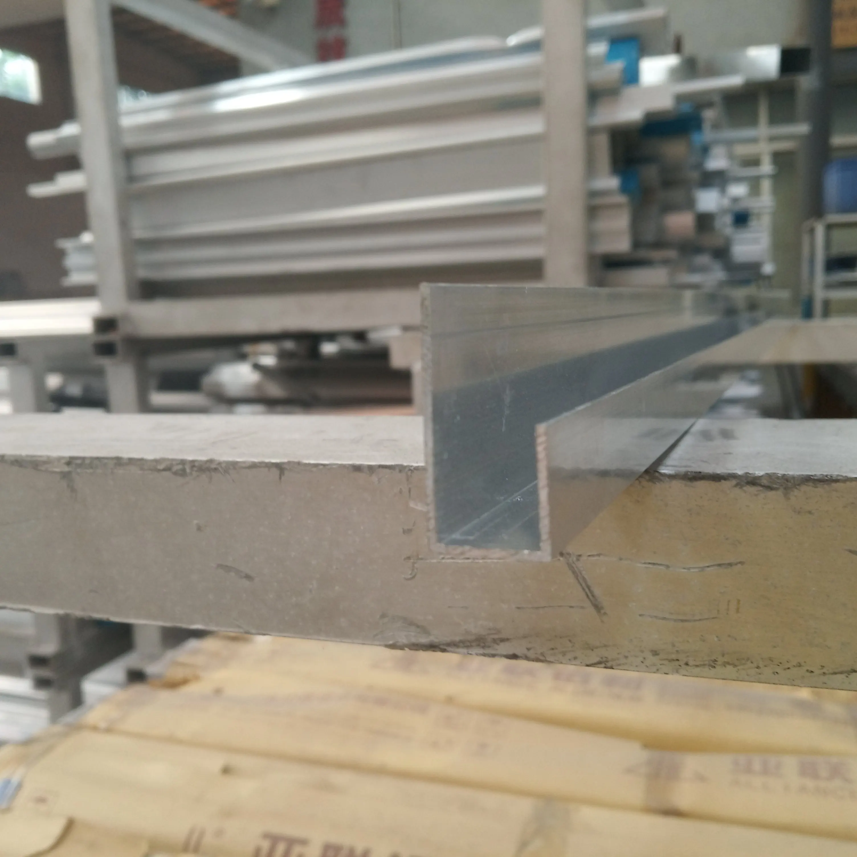 Aluminum J Channel Profile - Durable & Versatile Solutions