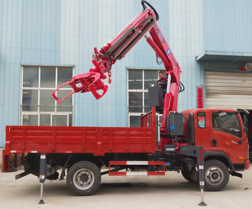 Knuckle Boom Wireless Remote Control 6 Tons Truck Crane