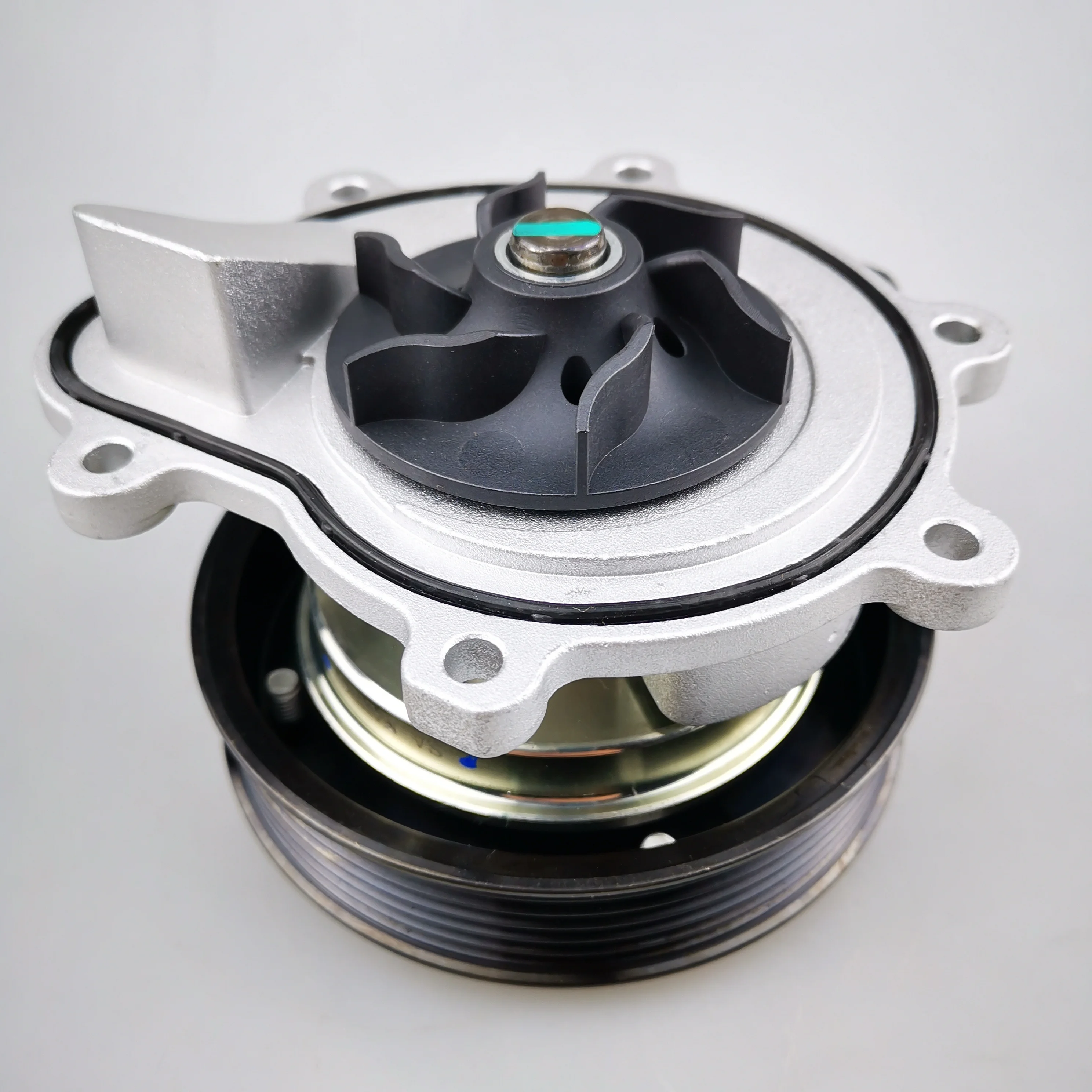 SAIC MAXUS T60/D90/G10 2.0T Water Pump - Reliable Cooling