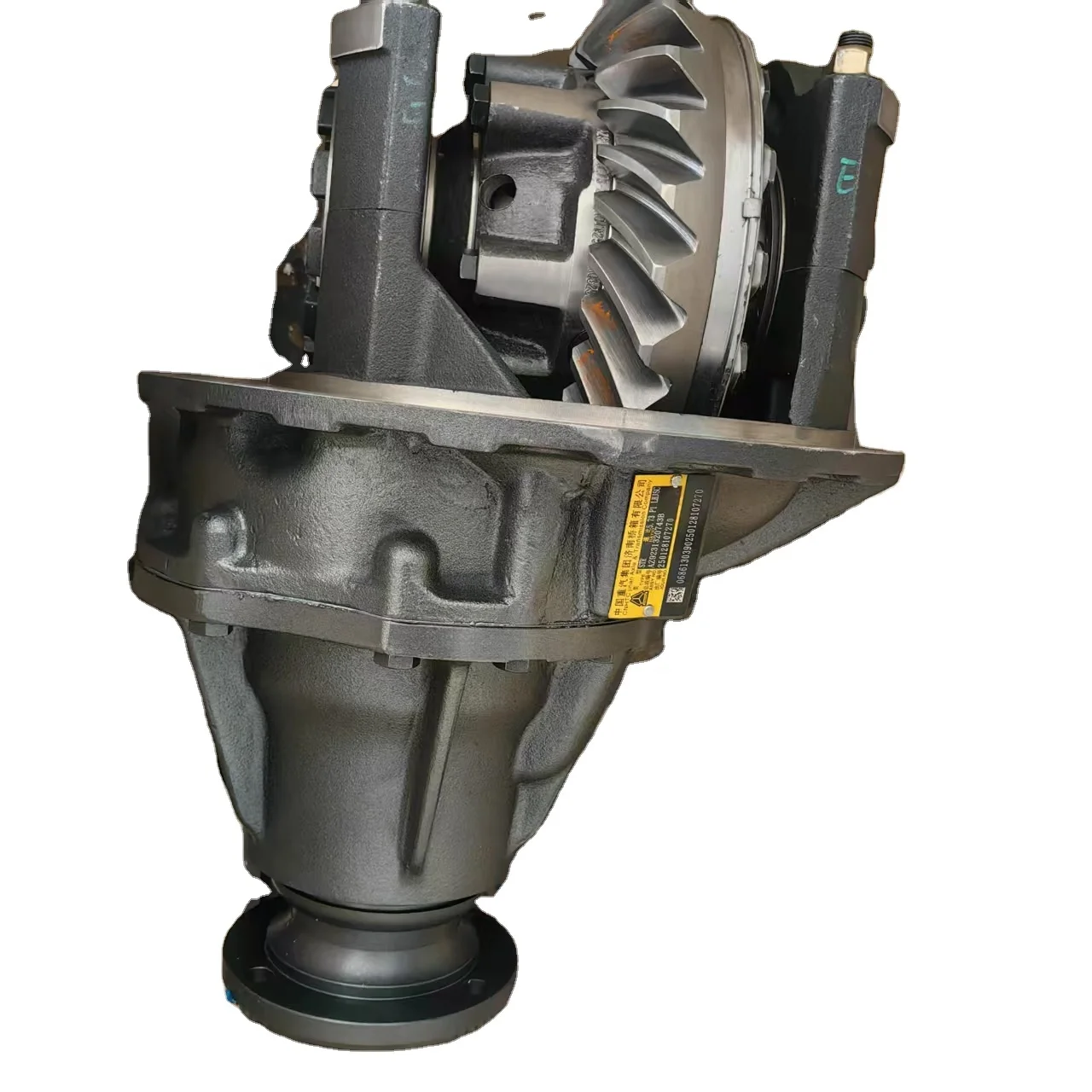 China National Heavy Duty Truck A7 Rear Axle Differential Gearbox ...