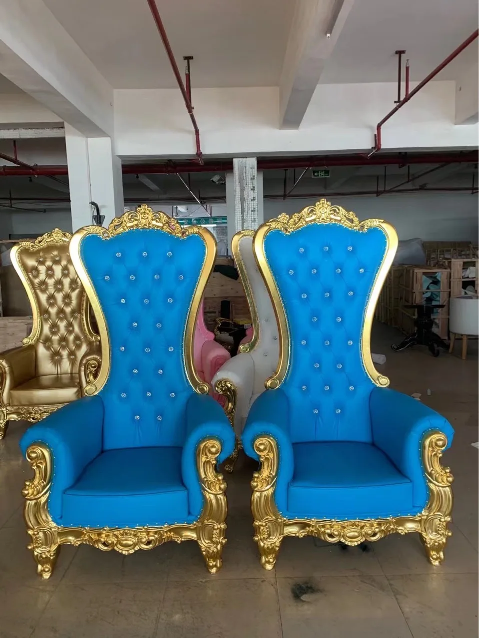 3006 Hotel Chair With Gold Crown High Back King And Queen Throne Chair ...