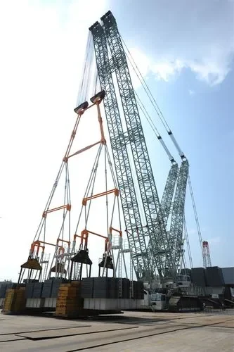 Zcc3200np Hydraulic Operating Crane 320ton Crawler Crane - Buy ...
