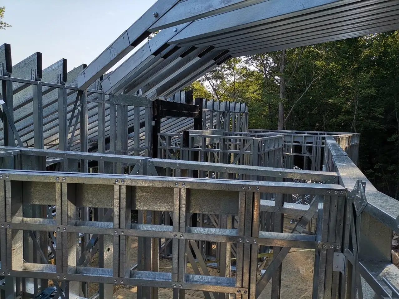 Framecad Steel Structure Prefab House - Luxury & Pool