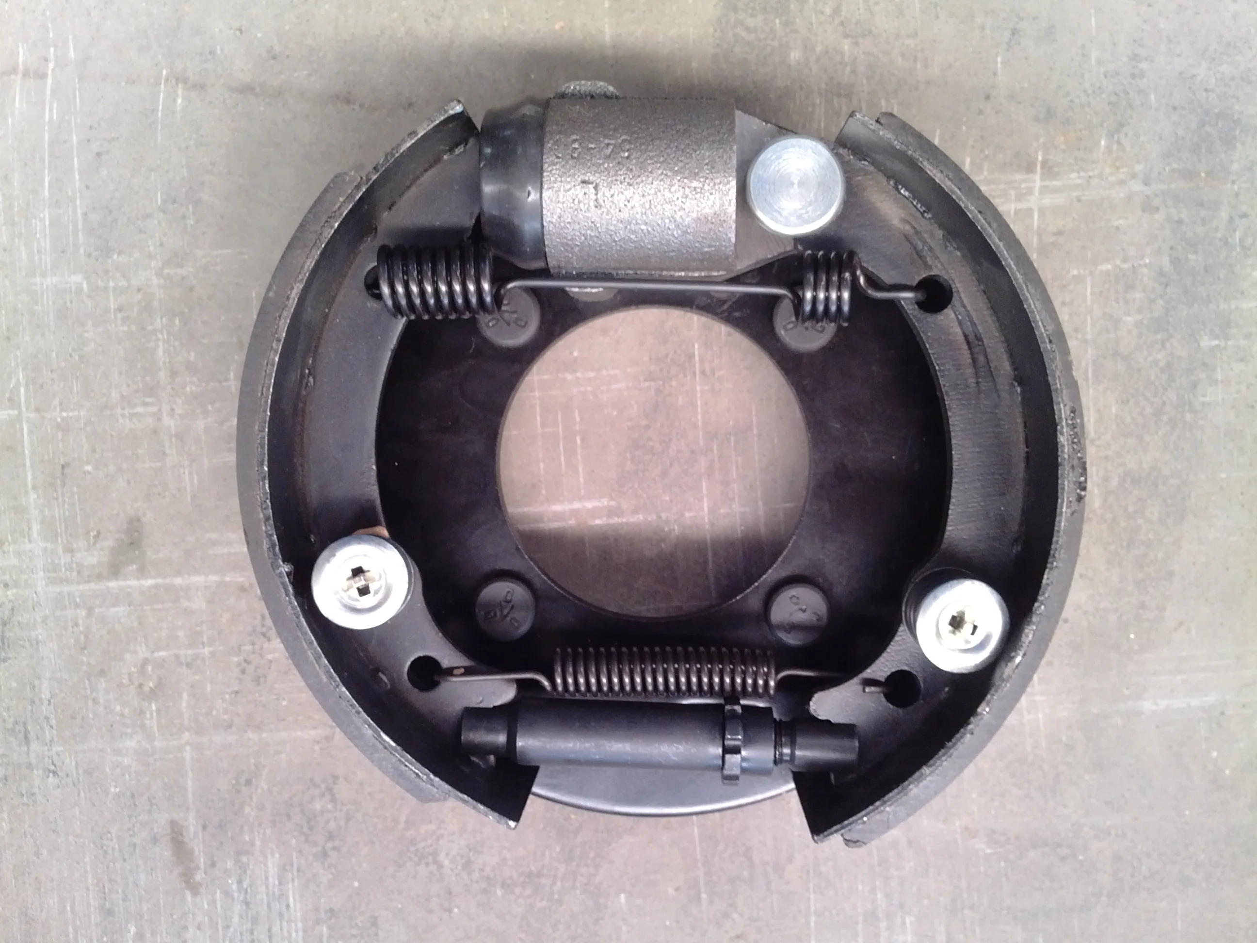 7 Inch Hydraulic Brake Assembly For Trailer Using Drum Brake System ...