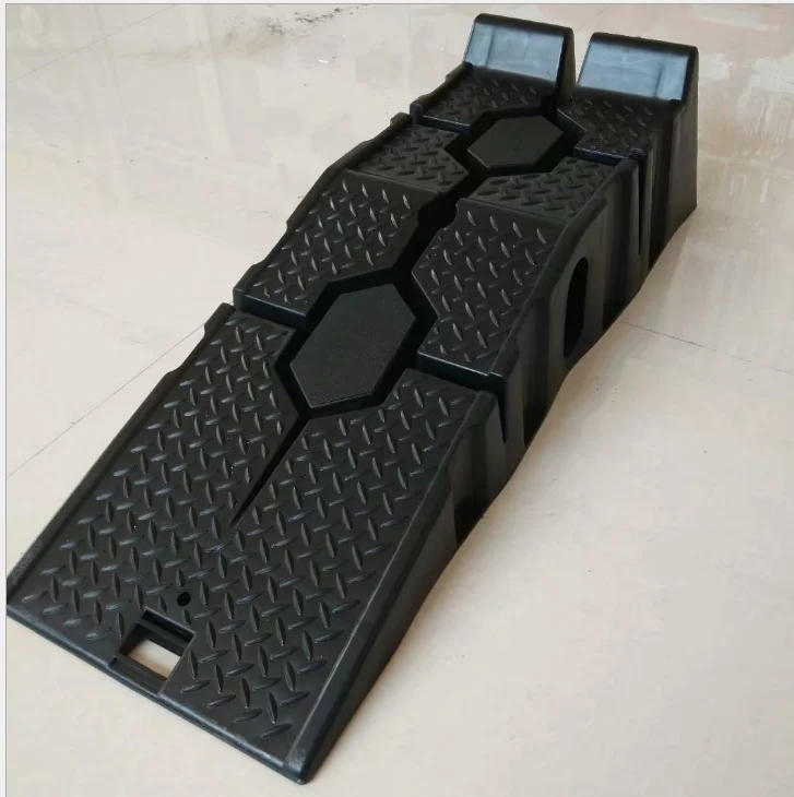 Jackal Heavy Duty Portable Plastic Auto Car Ramps - OEM | Wholesale