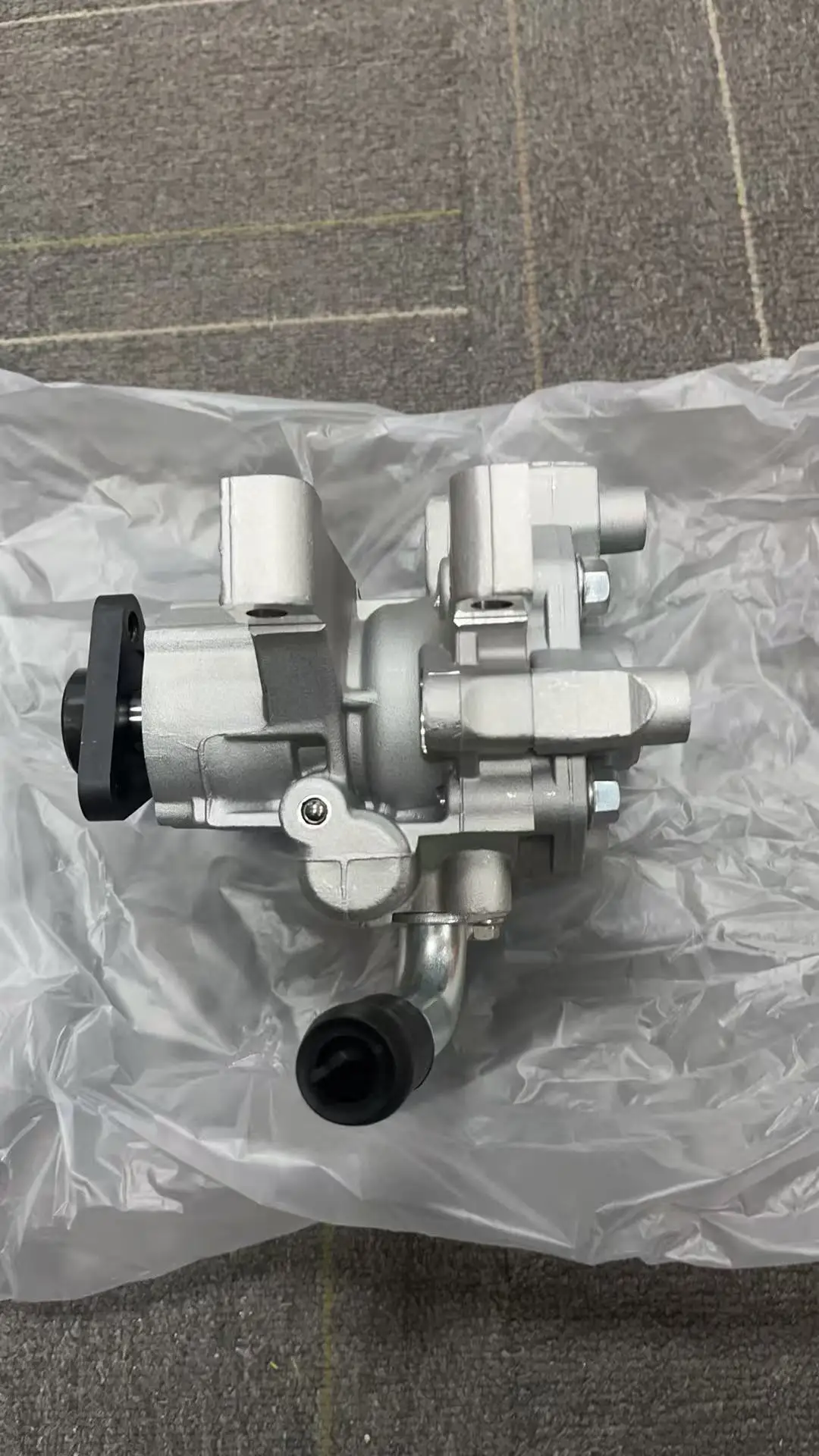 Hot Sell Auto Parts Steering System Power Steering Pump OEM 6C113A674AB ...