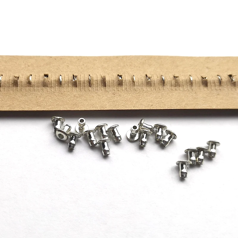 BRIV Rivet 01821-00613 - Speed Fastener Paper Stripe