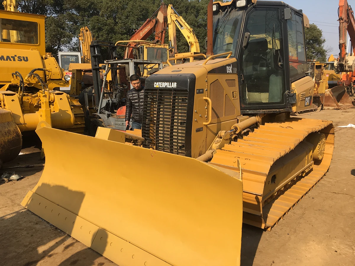 Used D5k Cat Bulldozer D5m D5r D5t D5n D5c Bull Dozer Road Construction ...